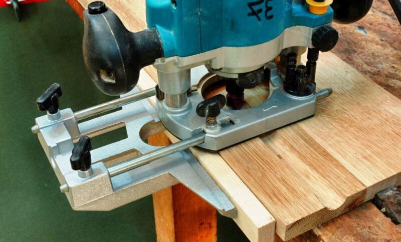 Défonceuse : Guide pour bien utiliser cet outil de bricolage