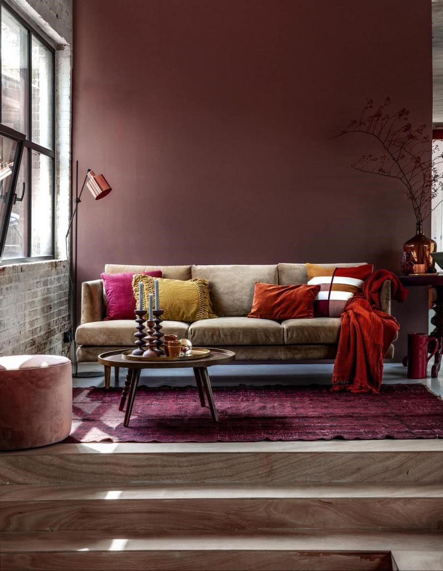 Couleur fuchsia en déco : avec quelles couleurs l'associer