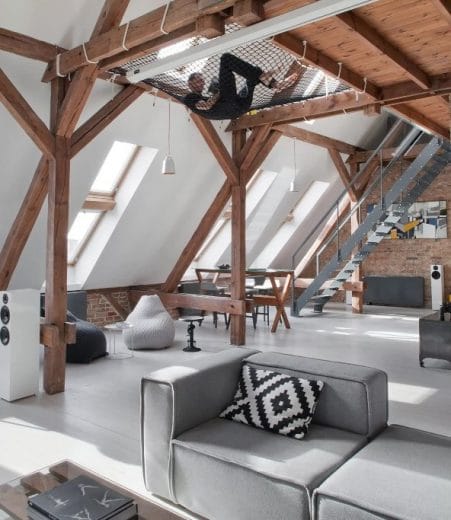 Charpente apparente : 12 idées déco pour la sublimer