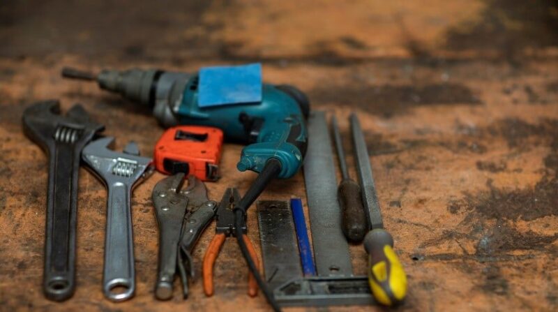 Les pinces en bricolage : les différents types de pinces existants