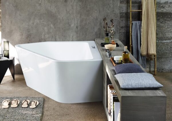 Salle de bain moderne : la baignoire, l'élément essentiel