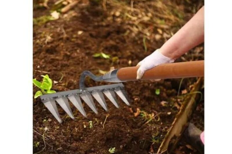 Cdiscount : rendez votre jardinage plus efficace avec ce râteau ...